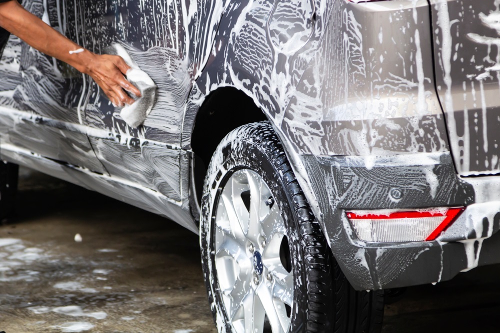 Hoe auto wassen? Tips van Carglass® | Carglass®